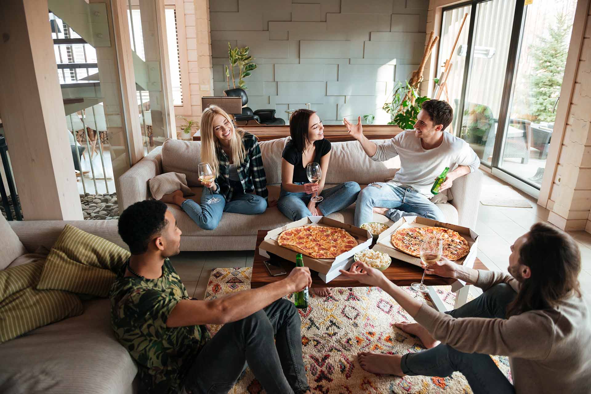 Moving in With Friends - Top 7 Tips for Successful Living - Sunset ...